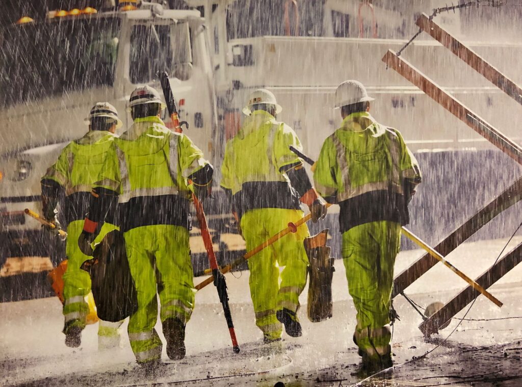 Weather Impact on Construction: Challenges & Solutions